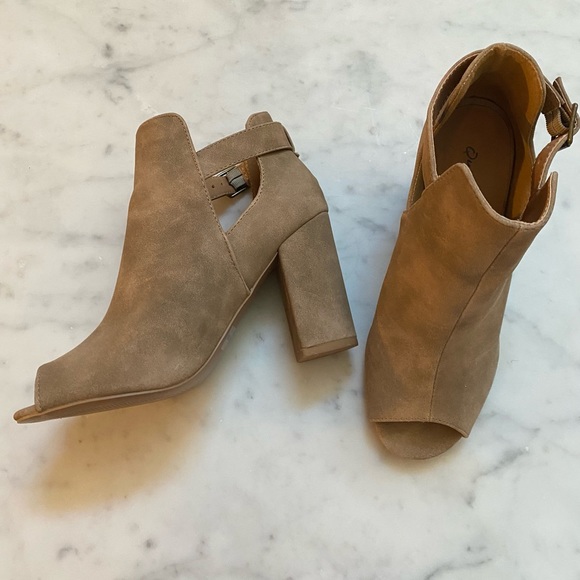 Qupid | Shoes | Qupid Peep Toe Booties | Poshmark